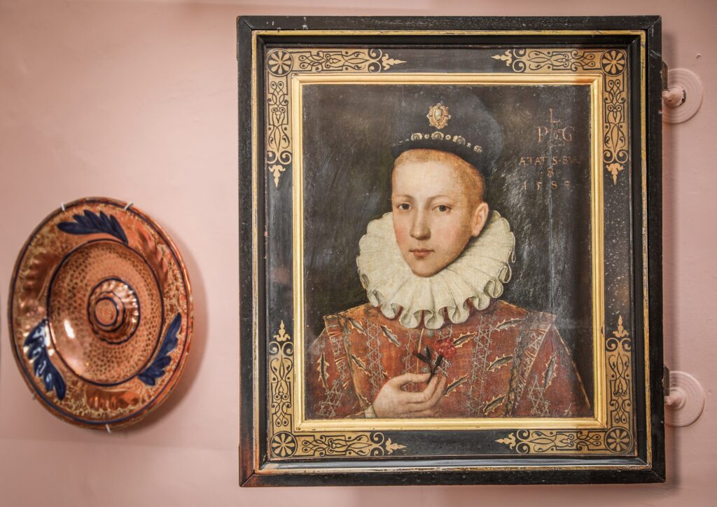 Witness to over 1000 years of history | Glamis Castle. Angus, Scotland